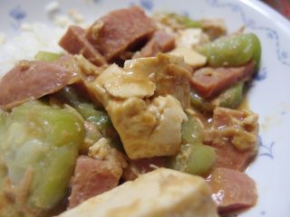 へちまの育て方、へちまを食用にする、食用へちまのおすすめレシピとへちま水やへちまたわしの作り方 | Balcofarm ベランダガーデニングのブログ